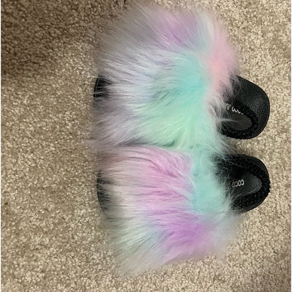 Shoes | Coco Jumbo Faux Fur Sandal Slides | Poshmark